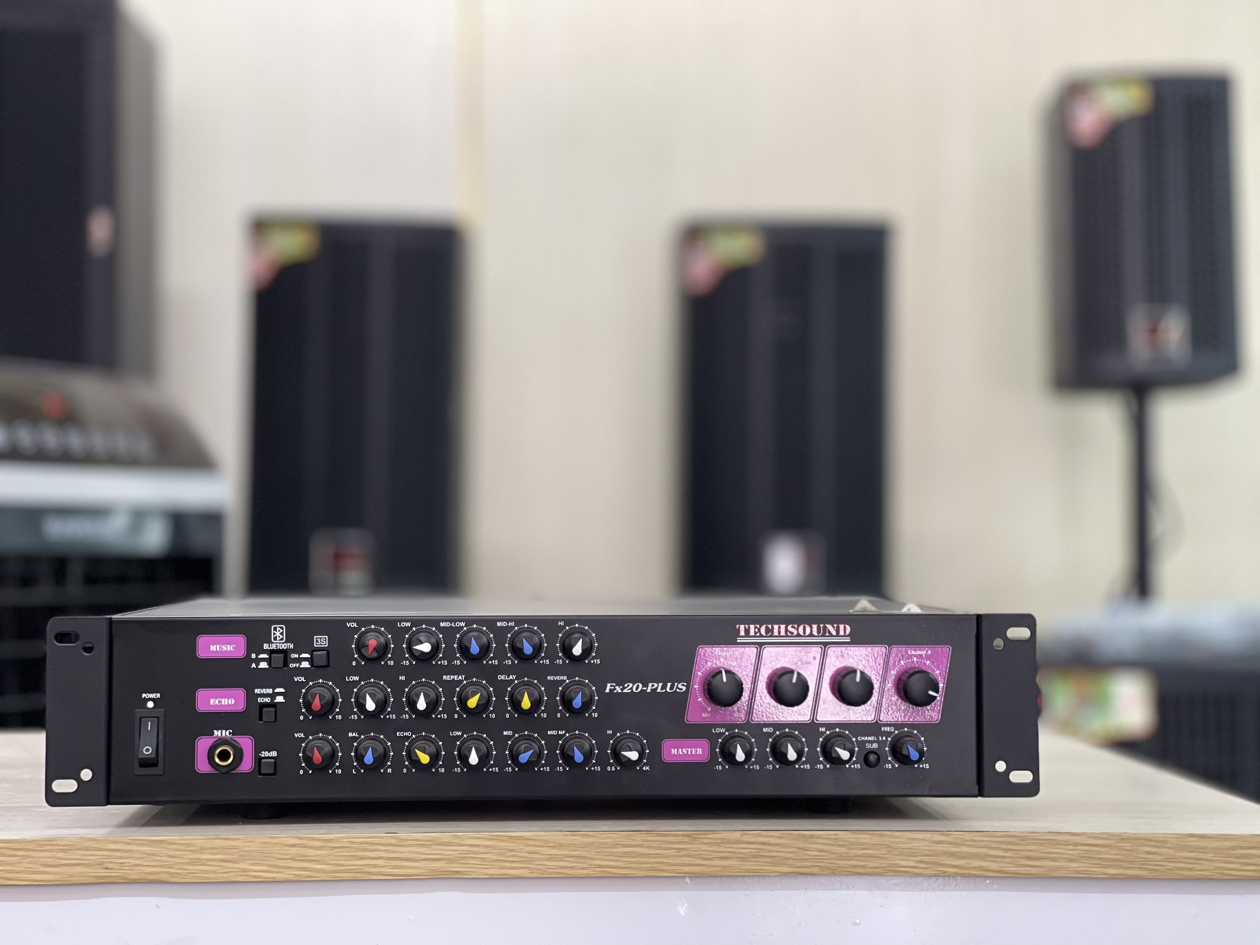 Tìm hiểu mạch class D và ưu nhược điểm của mạch class D | SongVietAudio