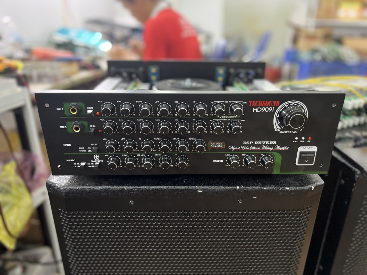 6 Tiêu chí giúp bạn chọn Amply Karaoke ưng ý | SongVietAudio